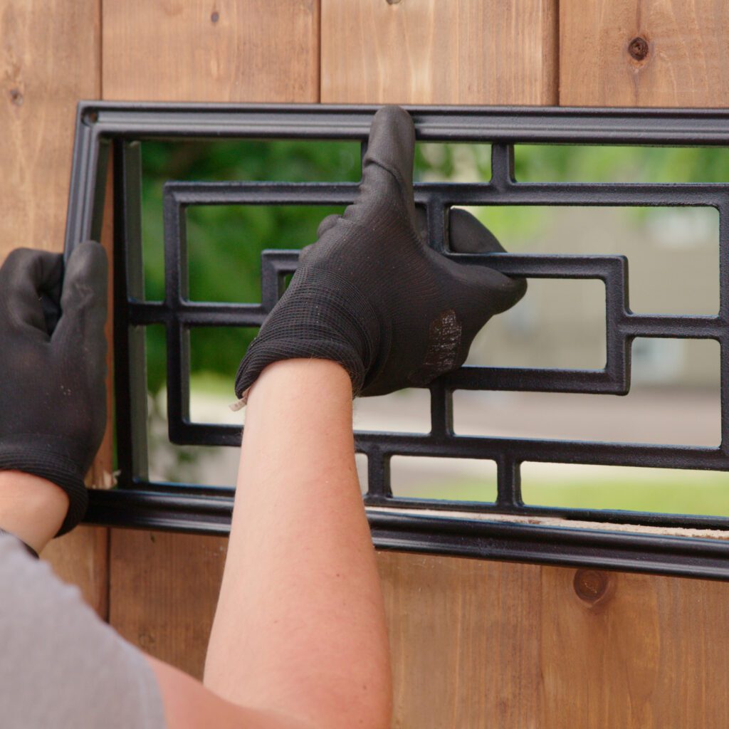 Rectangular Black Cast Aluminum Fence & Gate Insert - 9" x 17" | Nuvo Iron